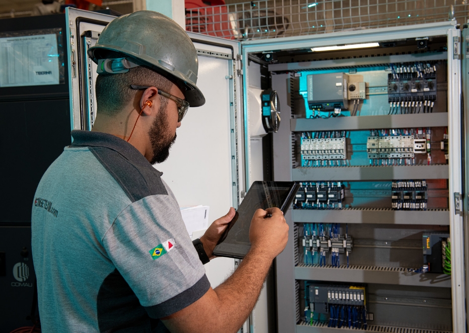 Técnico Eletroeletrônico Industrial – Engeteam